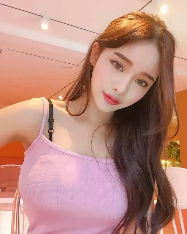 网红库 的想法: 韩国人气模特火辣身材绝美脸蛋 | IG帐号：jeee622，韩文名：지성，出生地：韩国首尔特别市，出生日期：19… - 知乎