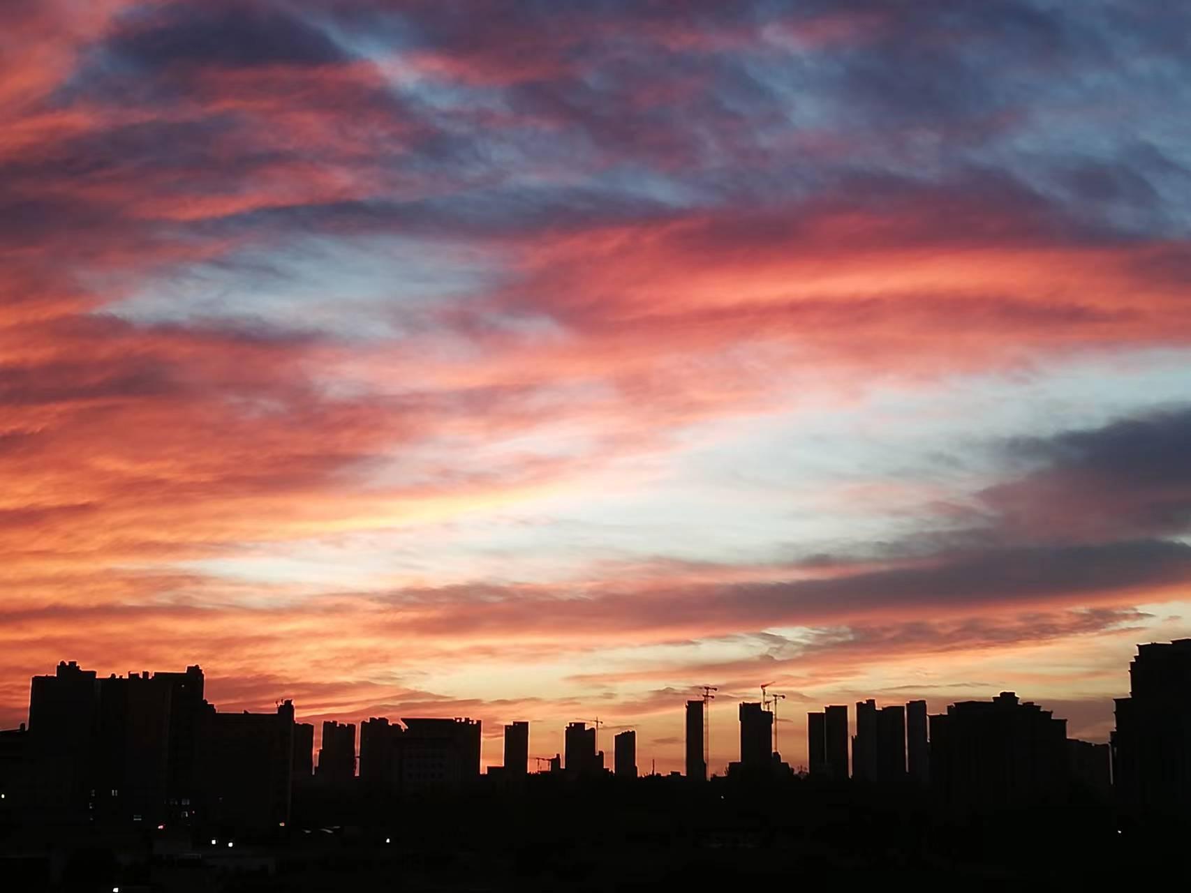 LLLLLL 的想法: 知足常乐 | 我真心待你，但不再执着于你，爱与诚是这个世界上最难得的东西，良心就是天赋，不是每个人都… - 知乎