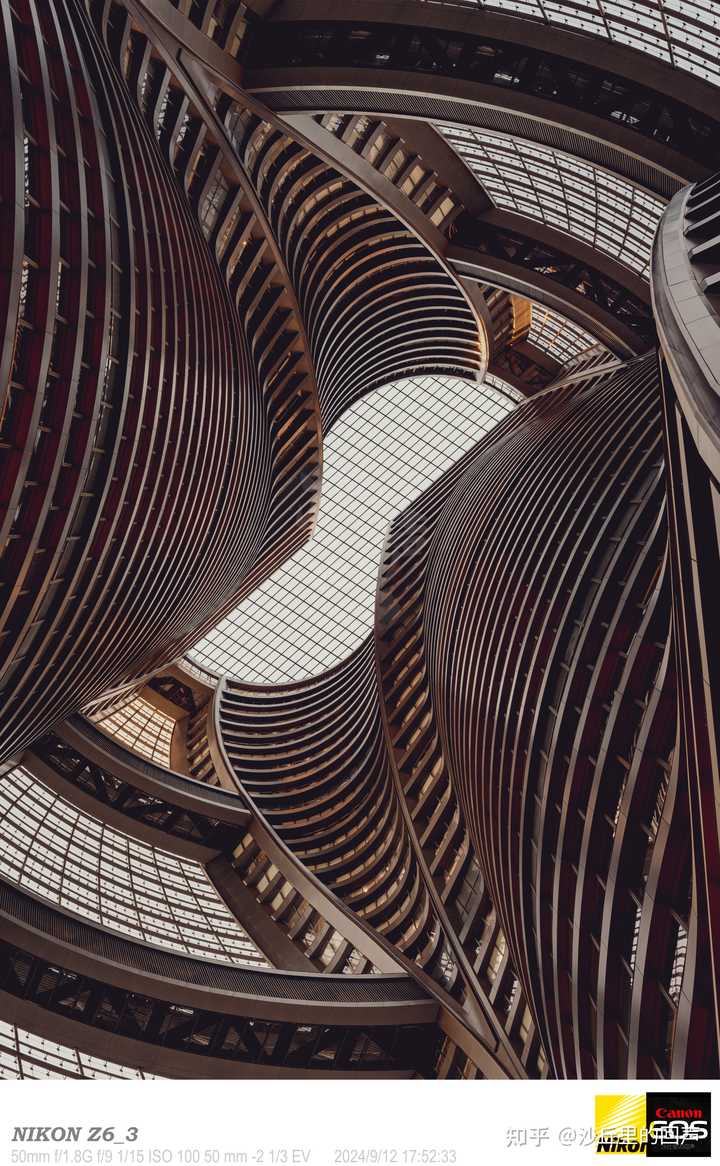 新手小白，2W到头的预算，是选z502还是z52？ - 知乎