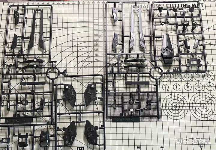 万代模型新系列 MGSD 第一弹公开，其中都有哪些亮点？ - 知乎