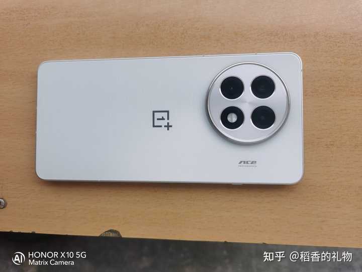 请问大家真我gt6 16+512g和一加ace5 12+512g怎么选择？ - 知乎