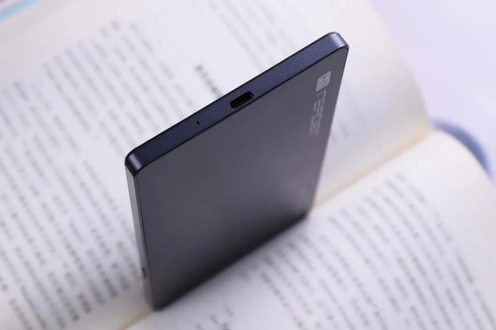 如何评价海信 3 月 22 日正式推出的 Hi Reader 阅读器？有哪些突出的亮点与不足？ - 知乎