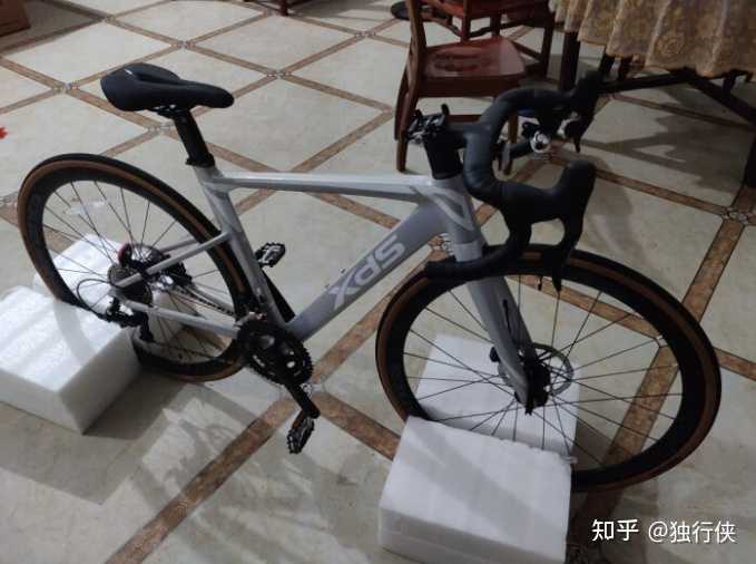 喜德盛 AD300 和 AD350 作为入门公路车，是否值得购买？ - 知乎