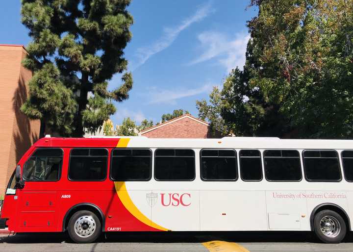 南加大(USC)的cs37咋样？ - 知乎