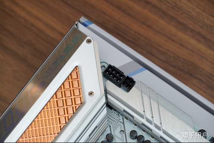 现在配电脑CPU选13600还是12700? - 知乎