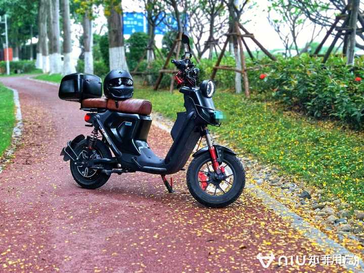 小牛uqi和uqi+以及upis有什么区别？ - 知乎