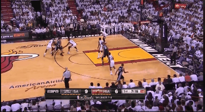 为什么詹姆斯在三支球队都拿了总冠军和fmvp还是被人看不起，甚至被喷? - 知乎