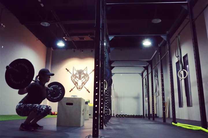 CrossFit 是什么？如何向别人介绍 CrossFit？ - 知乎