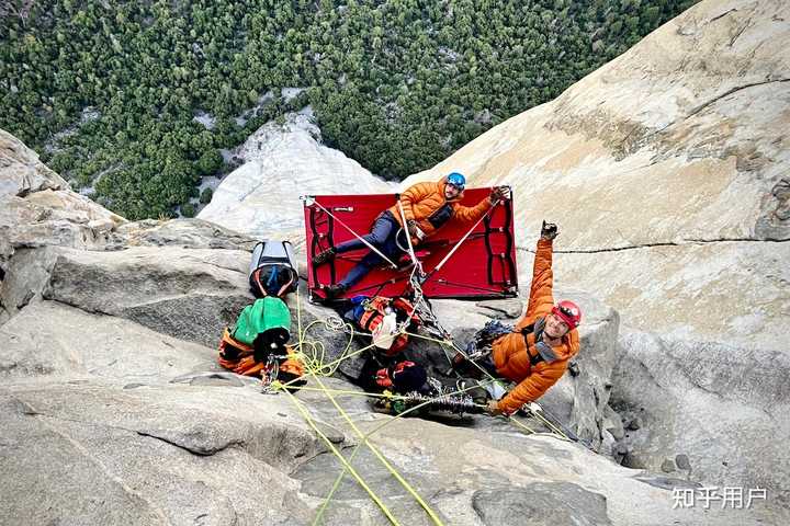 如何评价英国户外品牌Rab睿坡？ - 知乎