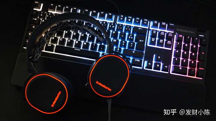 np.fromfile 用uint8和uint16 读出的结果居然是反的，怎么理解？ - 知乎