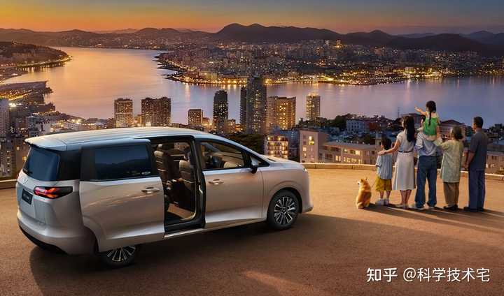 五菱星光 730 大 7 座 MPV 上市，油、混、电全有，你认为其市场前景如何？ - 知乎