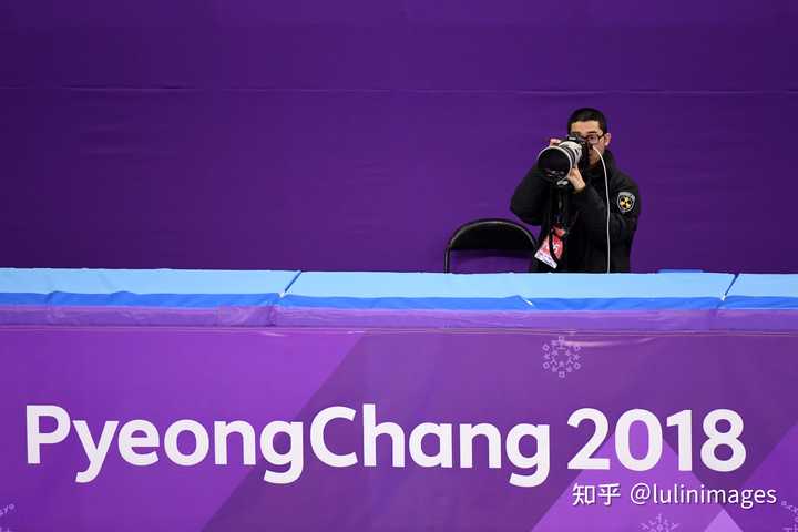 佳能的1dx mark2 对比5d4 感觉除了连拍没有任何优势呀？ - 知乎