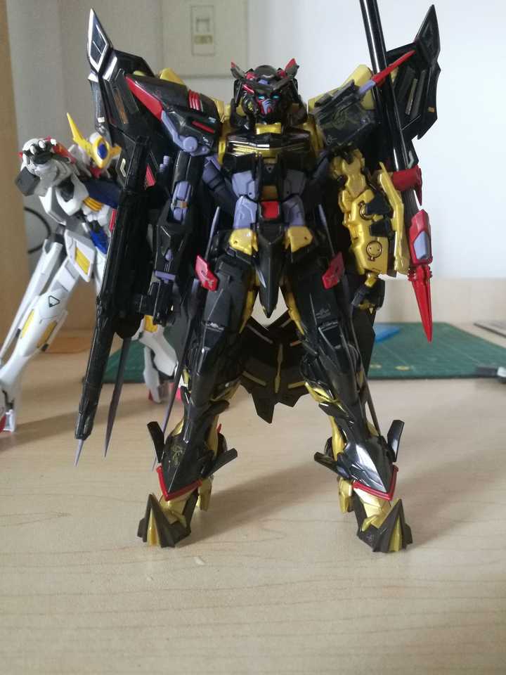 都说RG都有不同程度的硬伤，那么到目前为止，除了马克兔之外，有什么综合质量优秀的RG吗？ - 知乎