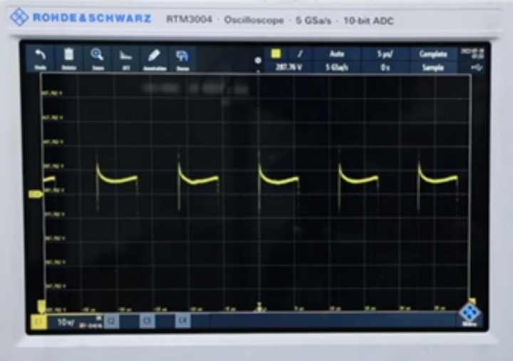 如何进行示波器的正常使用，示波器的波形分析？ - 知乎