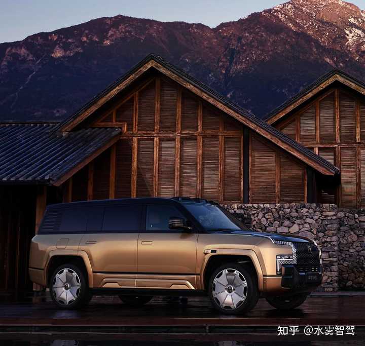 如何评价仰望U8L鼎盛版130万预售价？ - 知乎