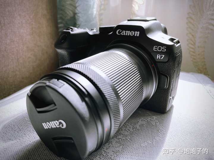 佳能R7目前8399的预售价格还值得入手吗? - 知乎