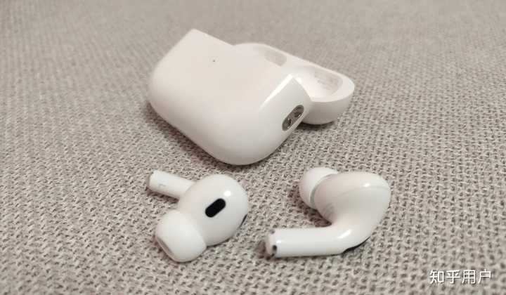 Airpods Pro1代和2代选哪个 知乎