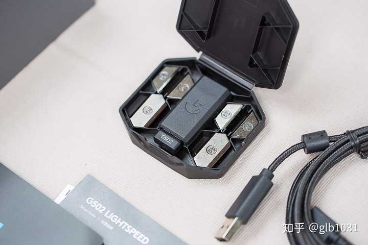 如何评价罗技 G502 无线款？ - 知乎