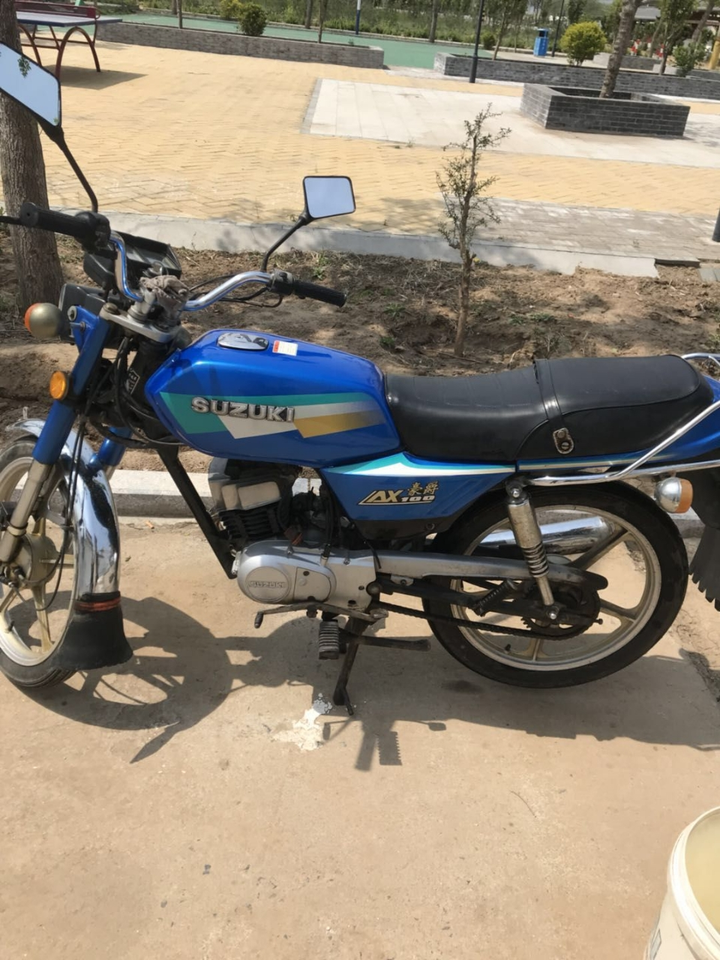 豪爵铃木 DL250 摩托车的驾驶体验怎么样？ - 知乎