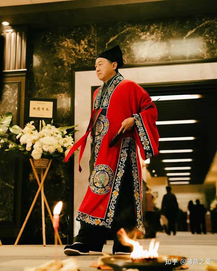 如何评价香港电影《破·地狱》？是否超乎你的预期和想象？ - 知乎