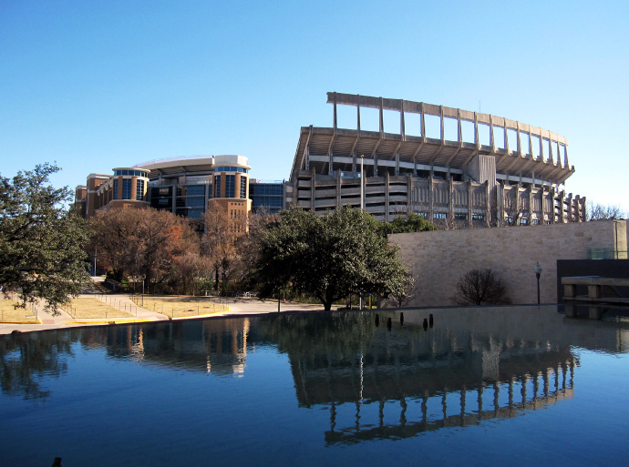 UT Austin的ECE PhD值得去读吗？ - 知乎