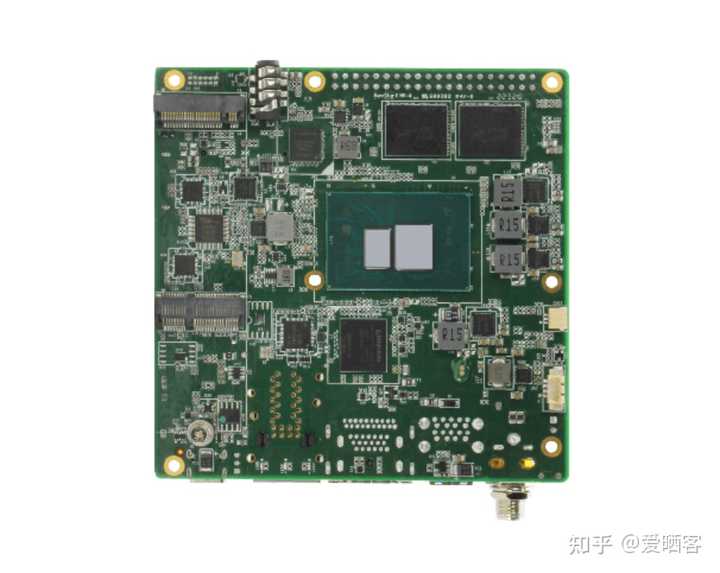 英特尔全小核处理器 i3-N305/N300 现身，该产品有哪些设计亮点？ - 知乎