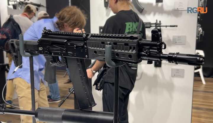 俄罗斯AK-19步枪首次亮相，如何看待这款新枪? - 知乎