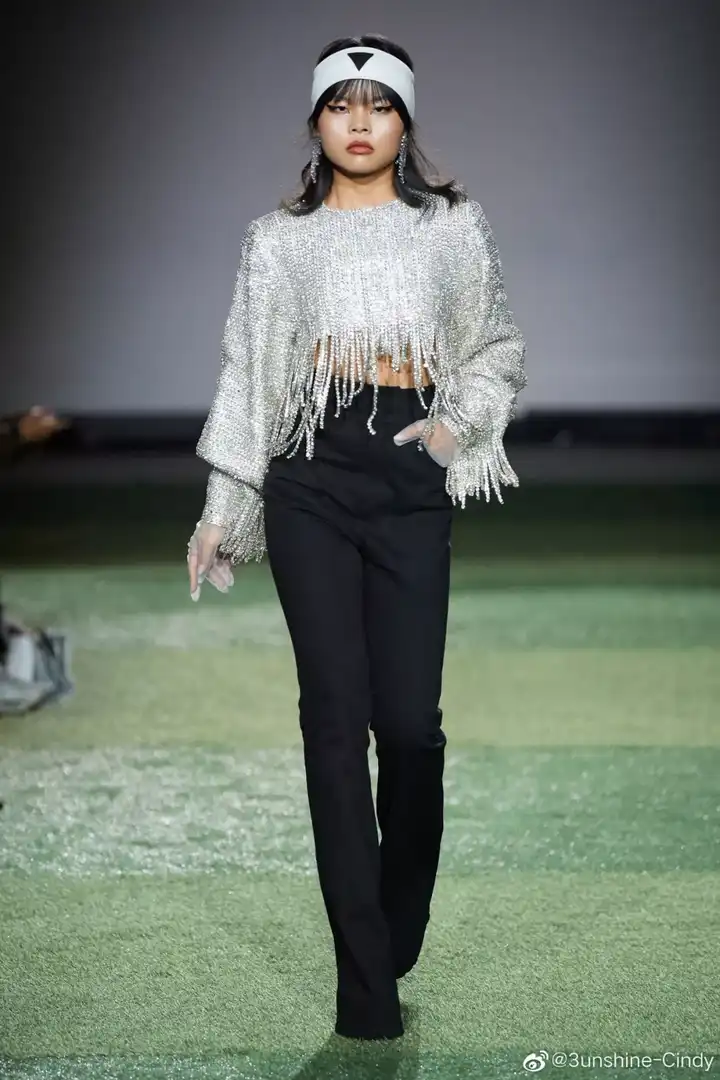 怎么看待最近频上热搜的Cindy ? - 知乎