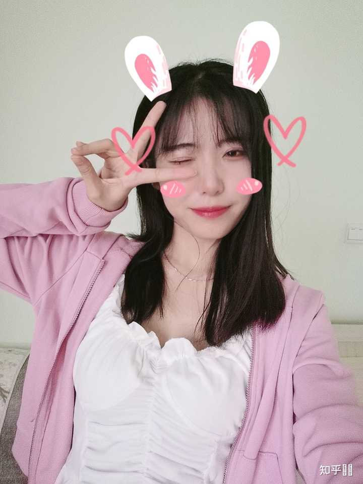 天生沙发发质自来卷适合什么发型？ - 知乎