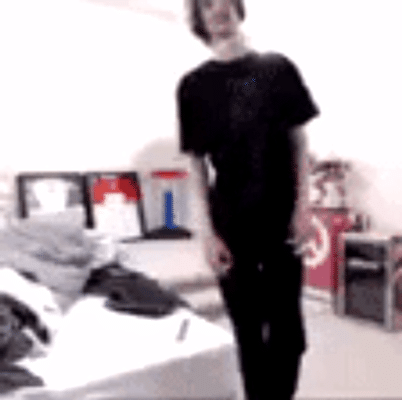 有没有XQC的动图表情包？ - 知乎