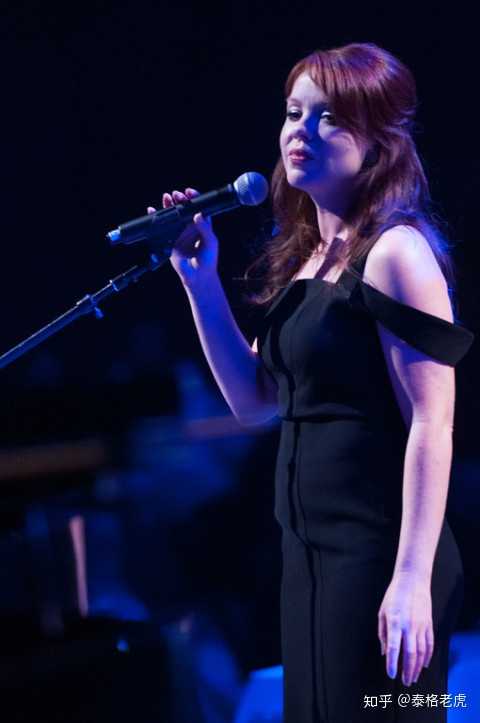 victory这首音乐女声高音是谁唱的？ - 知乎