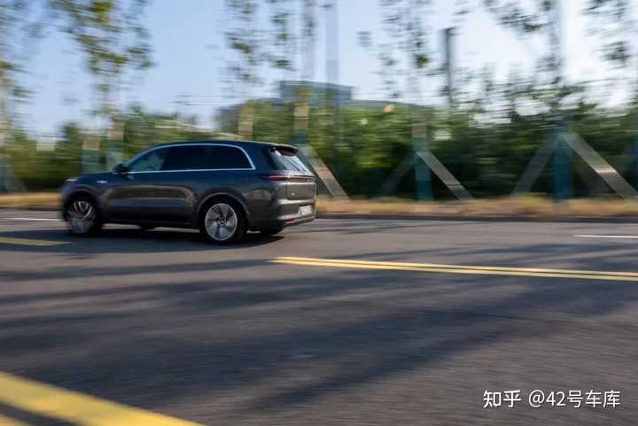 对比理想ONE/L8/L9，三车在配置、空间、性能等方面有何异同？ - 知乎