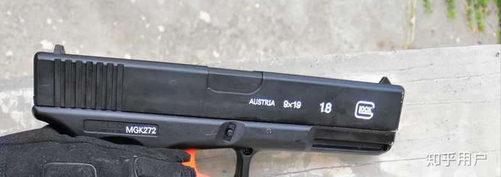 请问一下斯柯迪g18值得入手吗 改装后效果如何 塑料感强吗 银色的? - 知乎