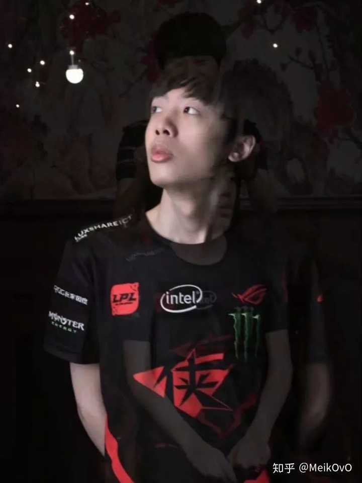 SMLZ 在 LPL 的 ADC 位置是什么水平？优缺点是什么？ - 知乎