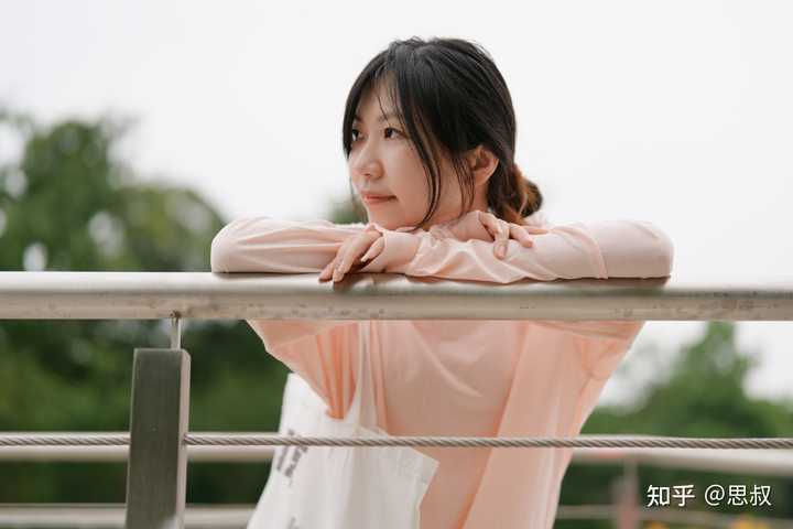 新手想入佳能r62应该怎么选？ - 知乎