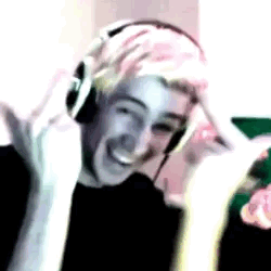 有没有XQC的动图表情包？ - 知乎