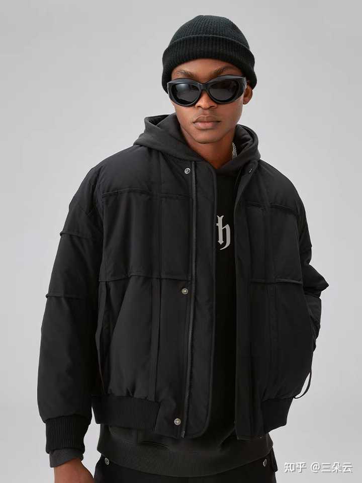 长款羽绒服灰鹅绒充绒量131g，含绒量90%，蓬松度600，零下十几度度穿会冷吗？ - 知乎