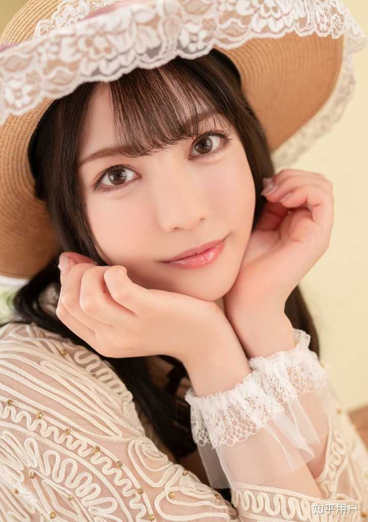 请问枫可怜有啥代表作? - 知乎