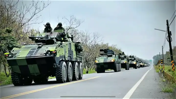 如何评价CM-33/34“云豹”装甲车？ - 知乎