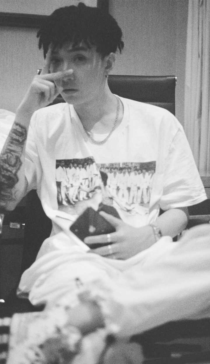 谁有tizzyt的壁纸可以推荐一下的？ - 知乎