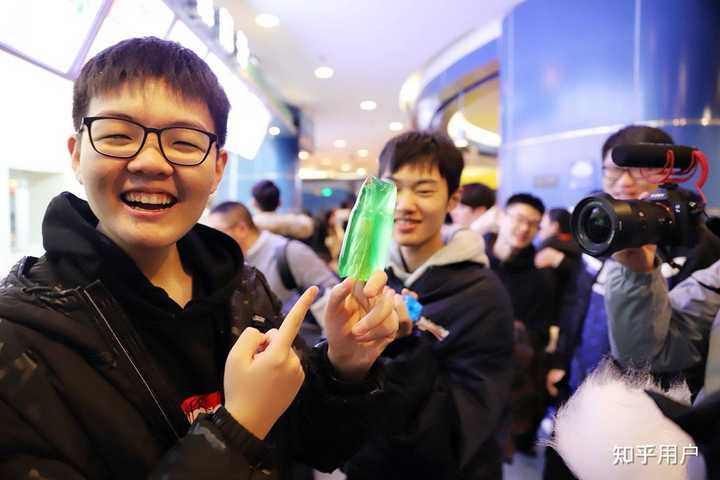 TES 官宣上单选手 369 回归队伍，如何评价这一转会操作？ - 知乎