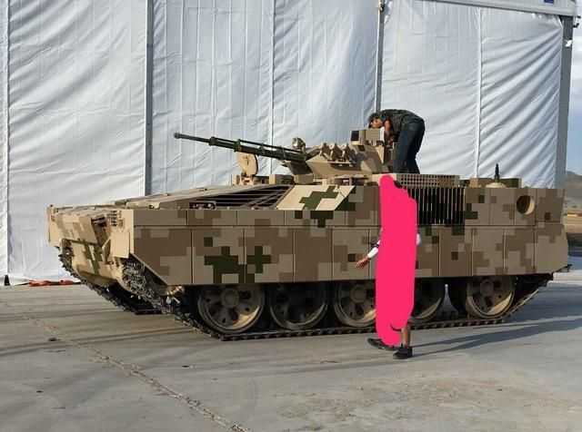 如何看待外贸版重型步兵战车VN17的亮相？ - 知乎