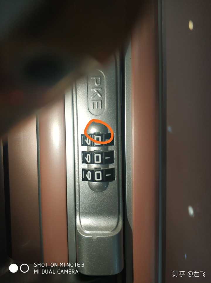 行李箱密码锁打不开怎么办？ - 知乎