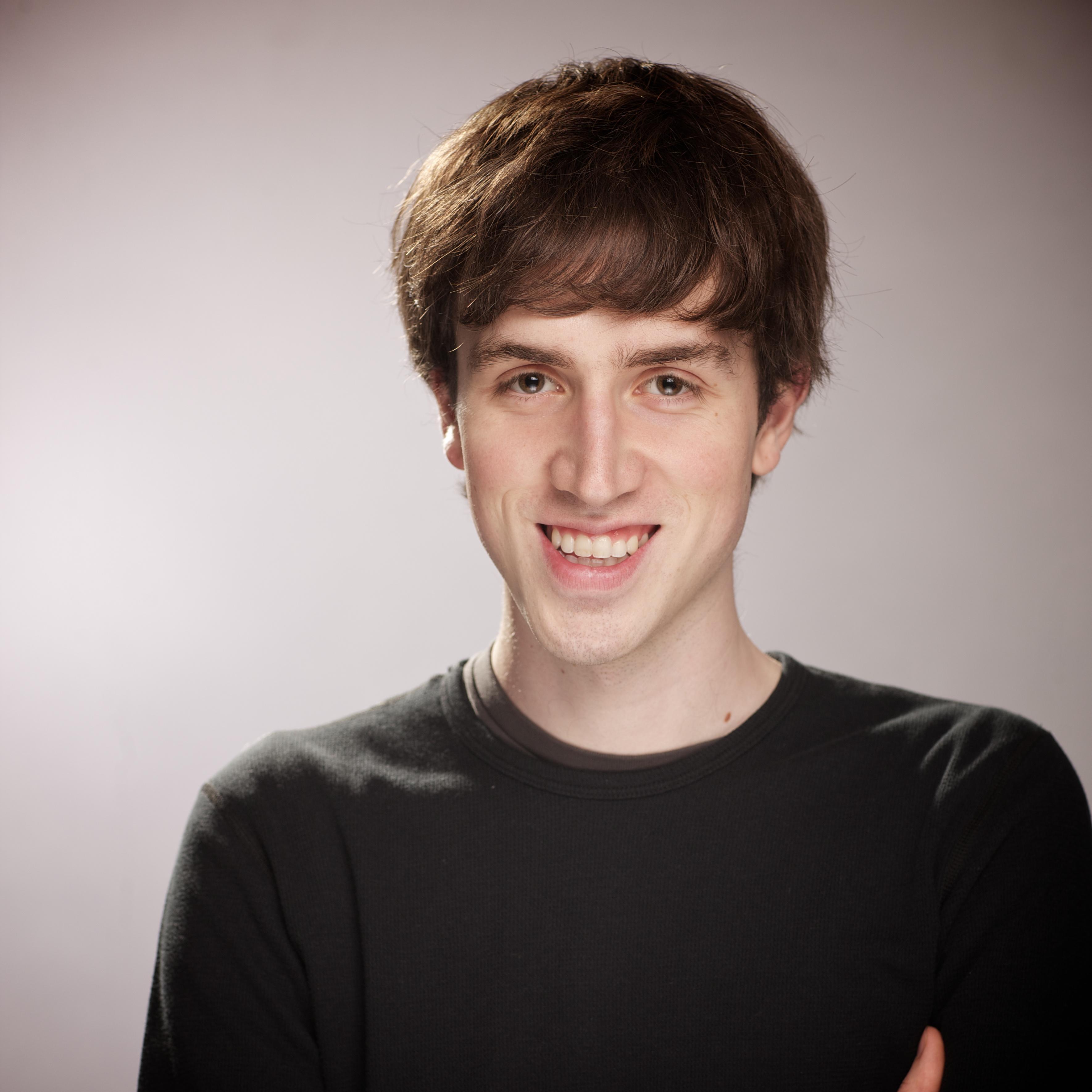 亚当·德安杰罗（Adam D'Angelo） - 知乎