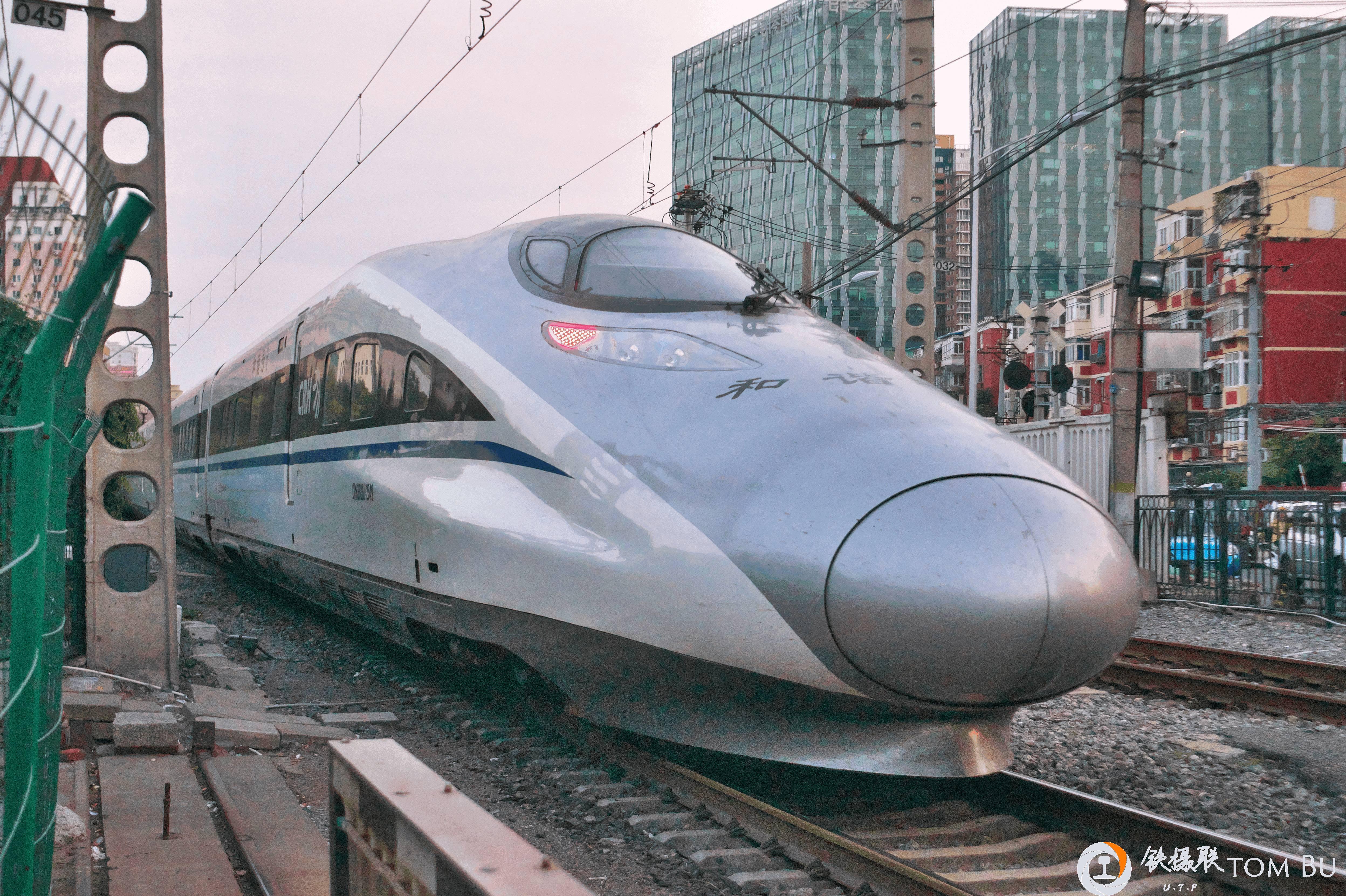 CRH380A和CRH380B有什么区别？ - 知乎