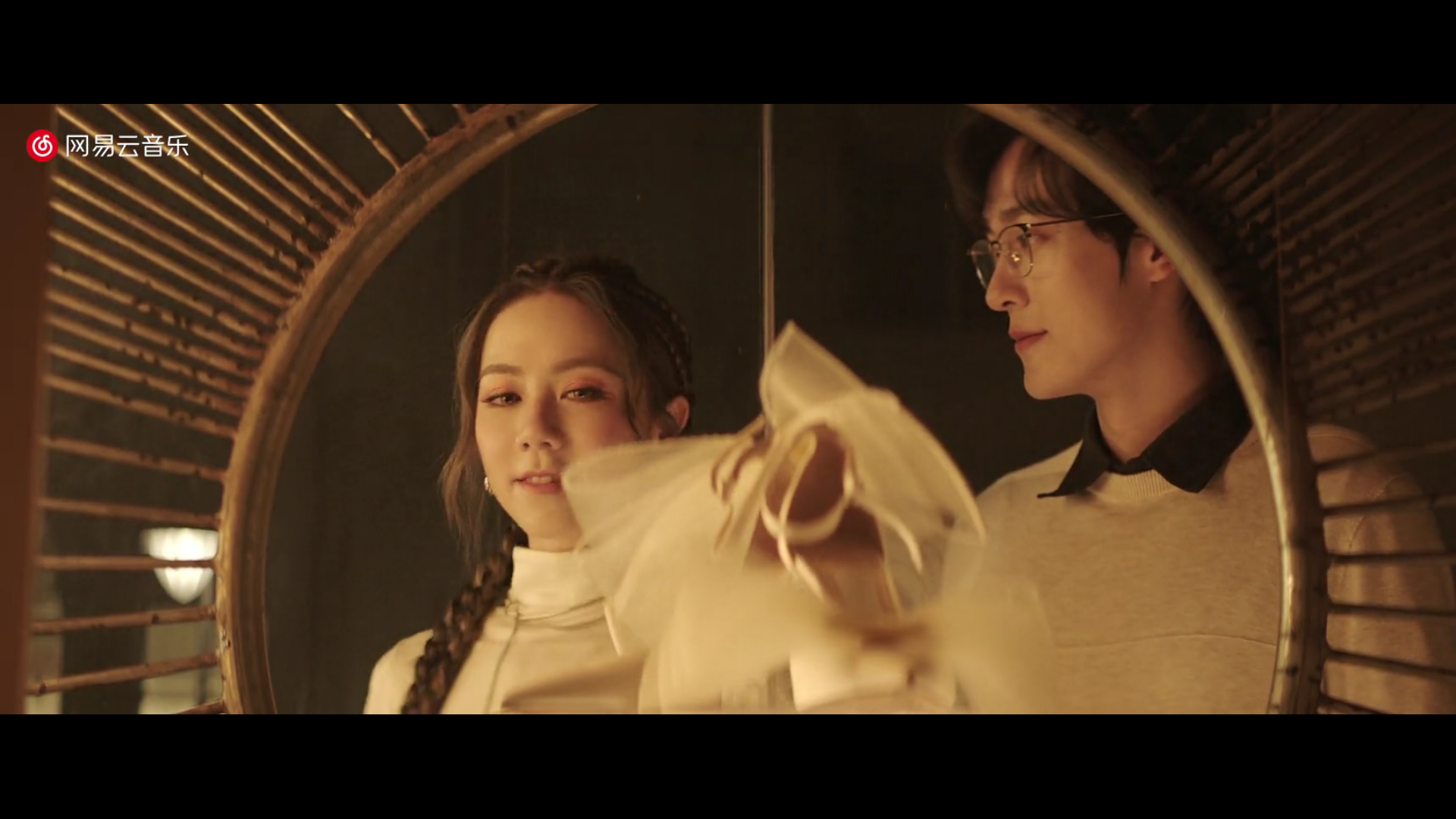 G.E.M 邓紫棋新专辑《启示录》时间线整理 - 知乎