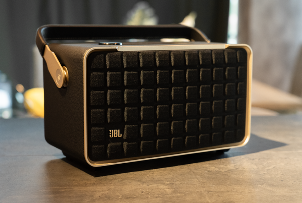 让音乐充满家，当然选 JBL 音乐世家系列音箱AUTHENTICS300 新品体验 - 知乎