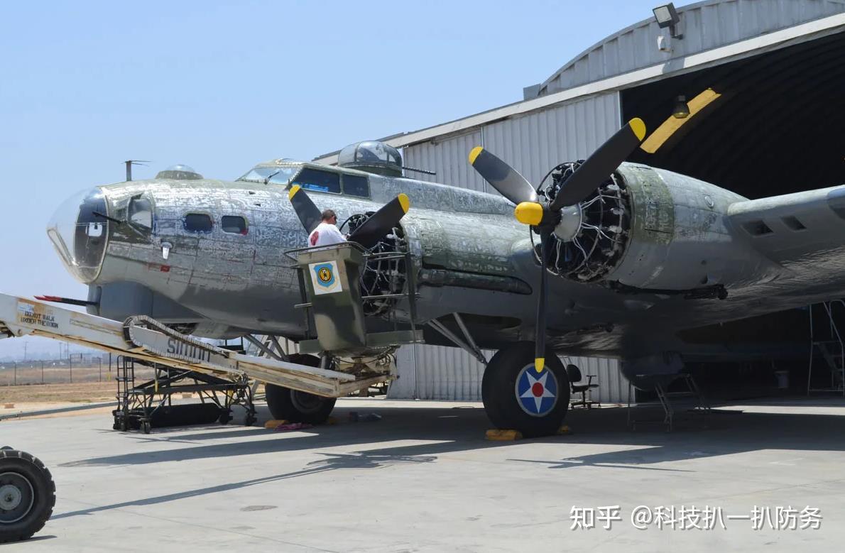 B25轰炸机，巡航速度快，曾扬威于二战期间 - 知乎