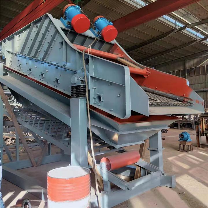 矿用圆振动筛石料分级棒条直线筛 - 知乎