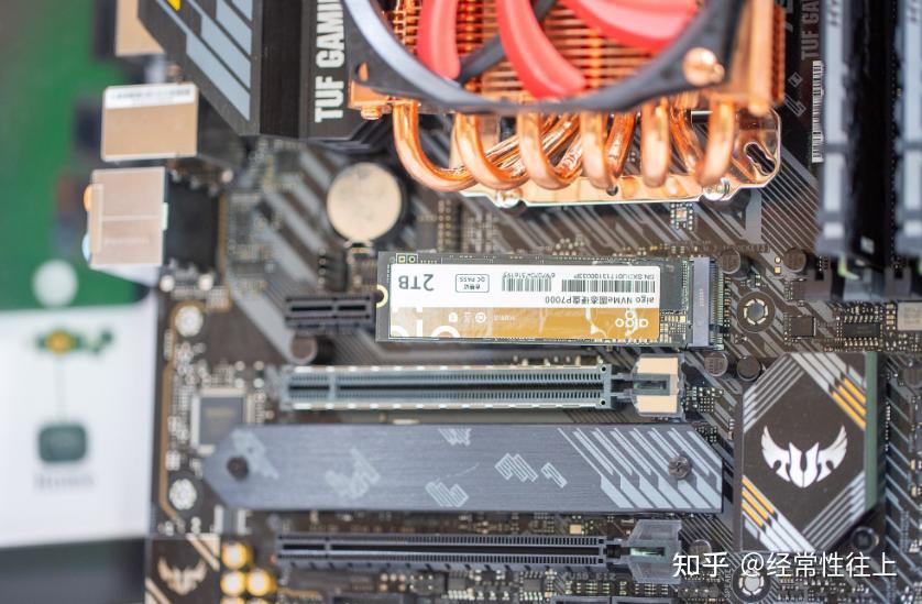 深度解读：RAM、DDR、DRAM对固态硬盘有哪些影响？ - 知乎